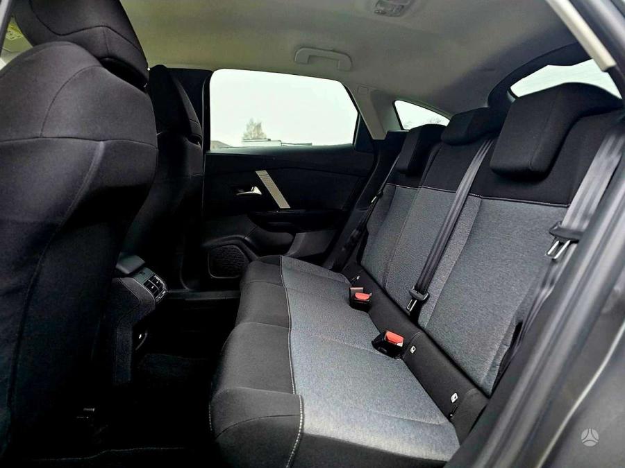 Pelēks Citroen C4 2021 Tauragė, ar dzinēja tilpumu 1.50 L un nobraukumu 159 tūkst. km par 9500 €, foto 36 vietnē AUTOMOTO.COM.LV