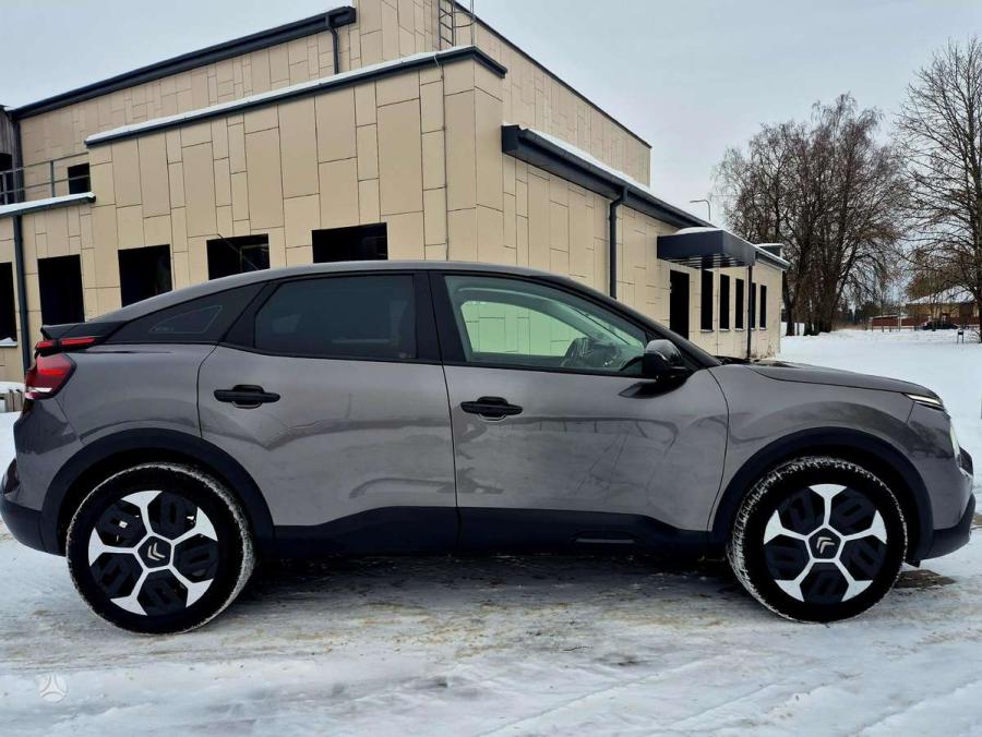 Pelēks Citroen C4 2021 Klaipėda, ar dzinēja tilpumu 1.50 L un nobraukumu 166 tūkst. km par 9700 €, foto 8 vietnē AUTOMOTO.COM.LV