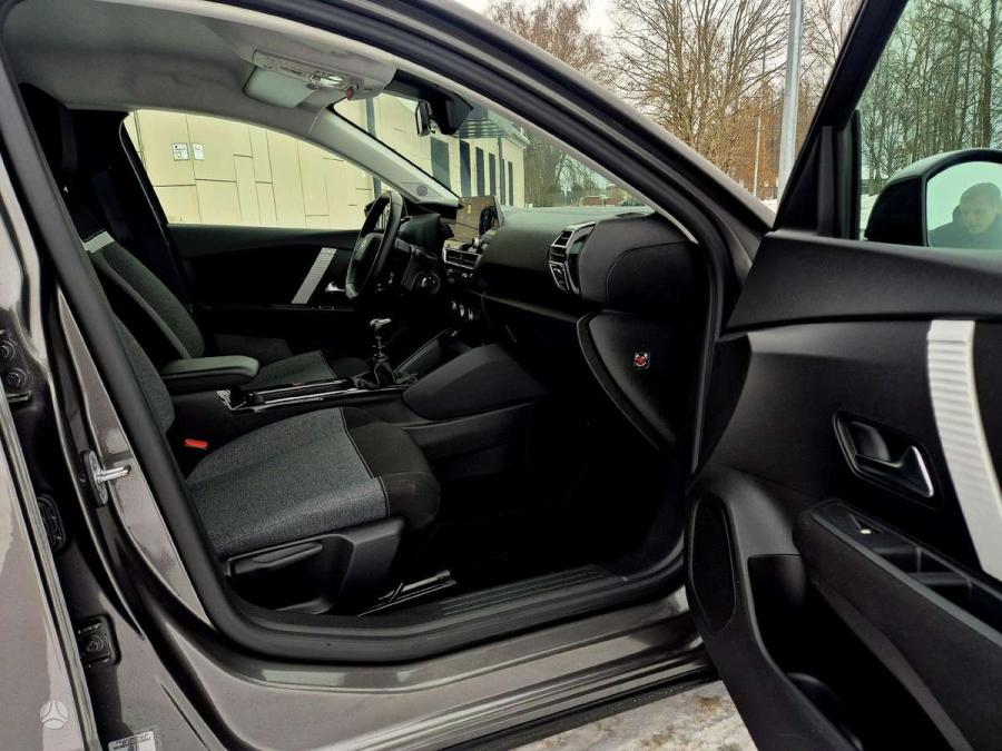 Pelēks Citroen C4 2021 Klaipėda, ar dzinēja tilpumu 1.50 L un nobraukumu 166 tūkst. km par 9700 €, foto 17 vietnē AUTOMOTO.COM.LV