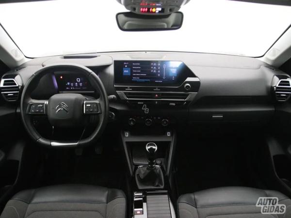 Grey Citroen C4 2021 in Vilnius, with an engine capacity of 1.20 L and mileage of 83 thousand km for 12999 €, photo 2 on AUTOMOTO.COM.LV