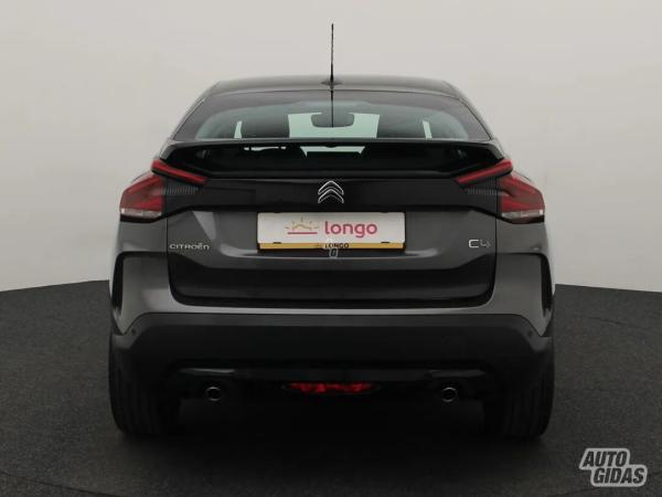 Grey Citroen C4 2021 in Vilnius, with an engine capacity of 1.20 L and mileage of 83 thousand km for 12999 €, photo 5 on AUTOMOTO.COM.LV