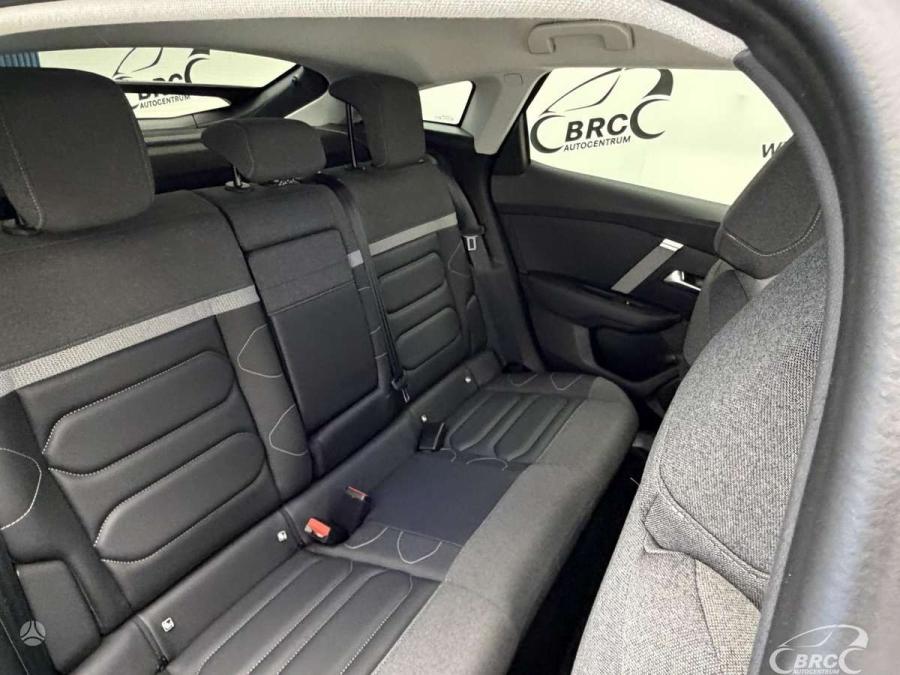 Grey Citroen C4 2021 in Vilnius, with an engine capacity of 1.50 L and mileage of 124 thousand km for 10500 €, photo 13 on AUTOMOTO.COM.LV