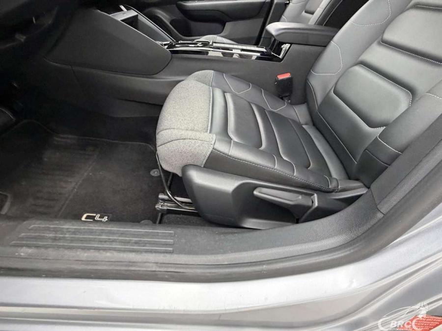 Grey Citroen C4 2021 in Vilnius, with an engine capacity of 1.50 L and mileage of 124 thousand km for 10500 €, photo 23 on AUTOMOTO.COM.LV