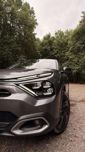 Pelēks Citroen C4 2021 Kauņa, ar dzinēja tilpumu 1.20 L un nobraukumu 59 tūkst. km par 15900 €, foto 9 vietnē AUTOMOTO.COM.LV