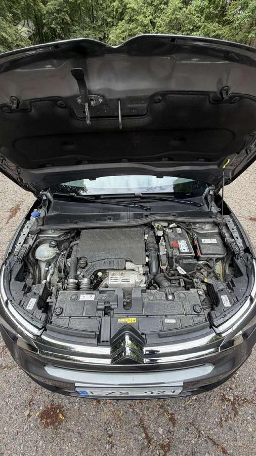 Pelēks Citroen C4 2021 Kauņa, ar dzinēja tilpumu 1.20 L un nobraukumu 59 tūkst. km par 15900 €, foto 16 vietnē AUTOMOTO.COM.LV