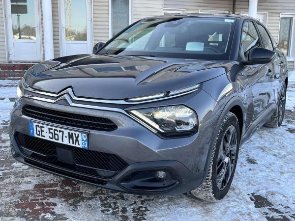 Grey Citroen C4 2022 in Vilnius, with an engine capacity of 1.20 L and mileage of 81 thousand km for 11495 €, photo 1 on AUTOMOTO.COM.LV
