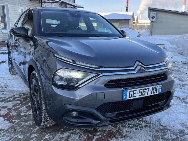 Grey Citroen C4 2022 in Vilnius, with an engine capacity of 1.20 L and mileage of 81 thousand km for 11495 €, photo 2 on AUTOMOTO.COM.LV