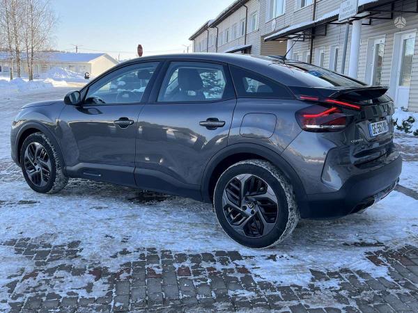Grey Citroen C4 2022 in Vilnius, with an engine capacity of 1.20 L and mileage of 81 thousand km for 11495 €, photo 4 on AUTOMOTO.COM.LV