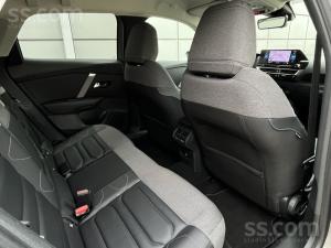 Grey Citroen C4 2022 in Riga, with an engine capacity of 1.50 L and mileage of 51 thousand km for 16700 €, photo 13 on AUTOMOTO.COM.LV
