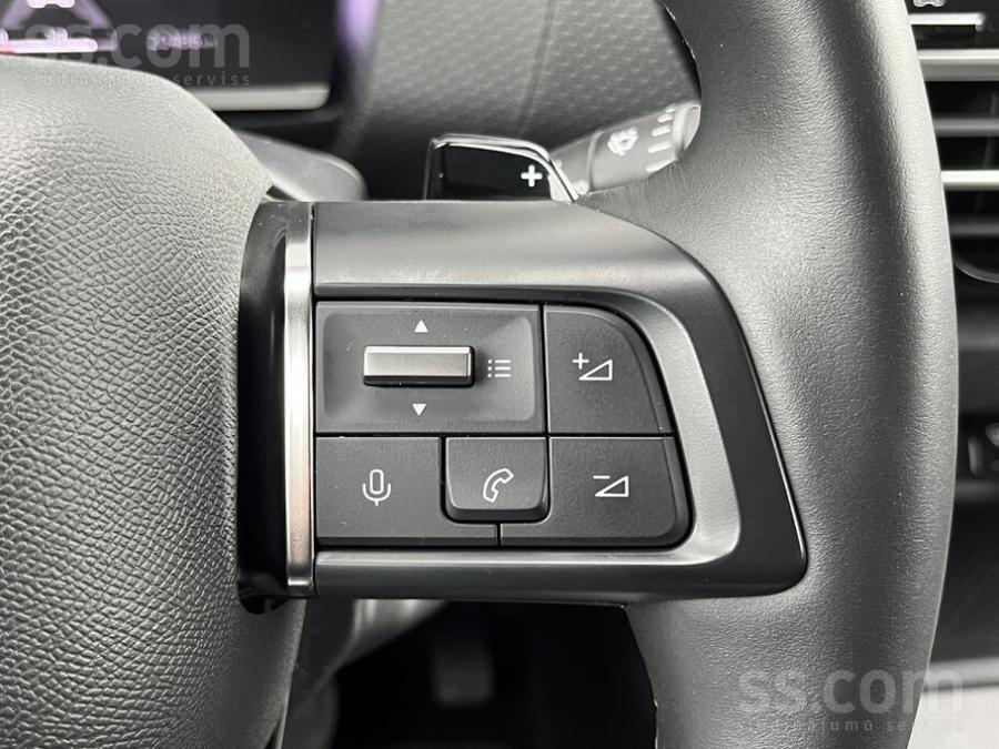 Grey Citroen C4 2022 in Riga, with an engine capacity of 1.50 L and mileage of 51 thousand km for 16700 €, photo 21 on AUTOMOTO.COM.LV