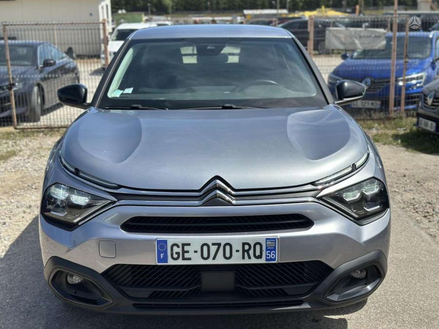 Pelēks Citroen C4 2022 Viļņa, ar dzinēja tilpumu 1.20 L un nobraukumu 180 tūkst. km par 10042 €, foto 3 vietnē AUTOMOTO.COM.LV