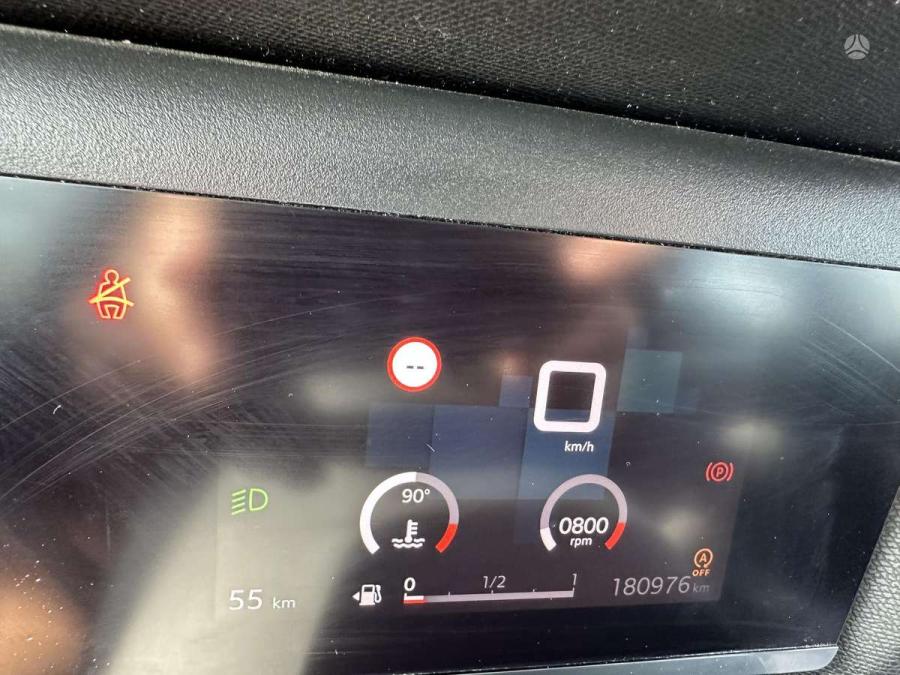 Pelēks Citroen C4 2022 Viļņa, ar dzinēja tilpumu 1.20 L un nobraukumu 180 tūkst. km par 10042 €, foto 15 vietnē AUTOMOTO.COM.LV