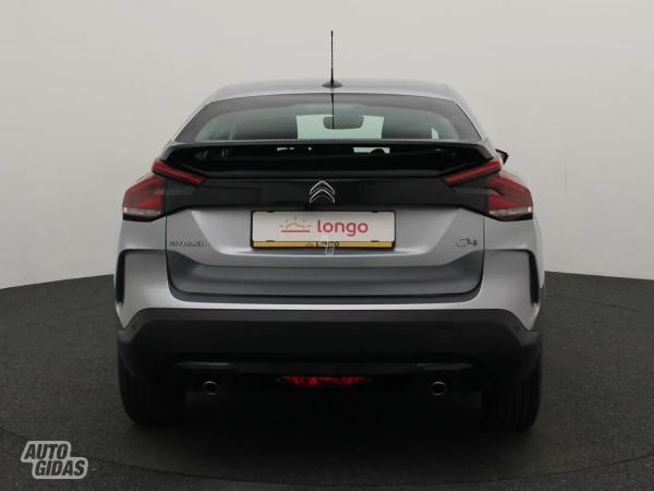 Grey Citroen C4 2022 in Vilnius, with an engine capacity of 1.20 L and mileage of 161 thousand km for 12599 €, photo 5 on AUTOMOTO.COM.LV