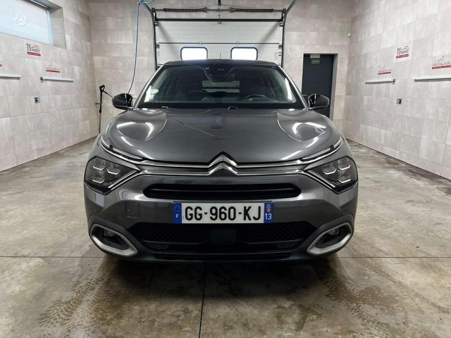 Pelēks Citroen C4 2022 Marijampole, ar dzinēja tilpumu 1.50 L un nobraukumu 120 tūkst. km par 13794 €, foto 3 vietnē AUTOMOTO.COM.LV