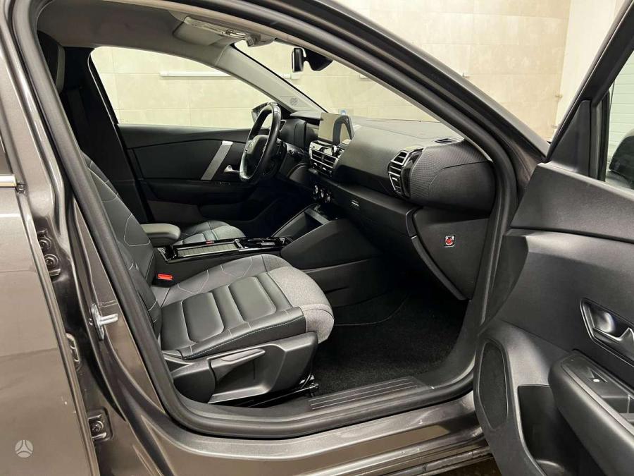 Pelēks Citroen C4 2022 Marijampole, ar dzinēja tilpumu 1.50 L un nobraukumu 120 tūkst. km par 13794 €, foto 14 vietnē AUTOMOTO.COM.LV
