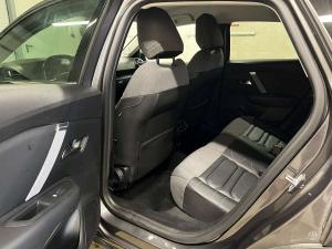 Pelēks Citroen C4 2022 Marijampole, ar dzinēja tilpumu 1.50 L un nobraukumu 120 tūkst. km par 13794 €, foto 18 vietnē AUTOMOTO.COM.LV