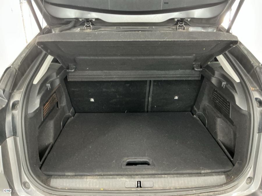 Pelēks Citroen C4 2022 Rīga, ar dzinēja tilpumu 0.00 L un nobraukumu 74 tūkst. km par 19990 €, foto 5 vietnē AUTOMOTO.COM.LV