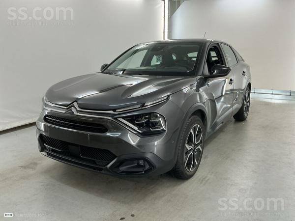 Grey Citroen C4 2022 in Riga, with an engine capacity of 1.50 L and mileage of 74 thousand km for 19990 €, photo 1 on AUTOMOTO.COM.LV