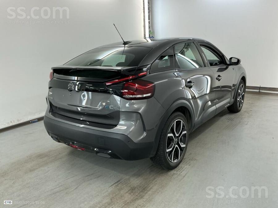 Pelēks Citroen C4 2022 Rīga, ar dzinēja tilpumu 1.50 L un nobraukumu 74 tūkst. km par 19990 €, foto 4 vietnē AUTOMOTO.COM.LV