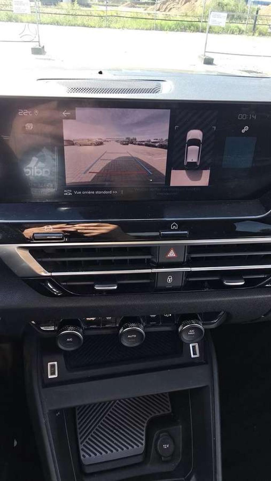 Pelēks Citroen C4 2022 Tauragė, ar dzinēja tilpumu 1.50 L un nobraukumu 164 tūkst. km par 12826 €, foto 17 vietnē AUTOMOTO.COM.LV