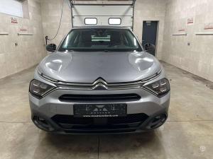 Grey Citroen C4 2022 in Marijampole, with an engine capacity of 1.20 L and mileage of 59 thousand km for 12947 €, photo 3 on AUTOMOTO.COM.LV
