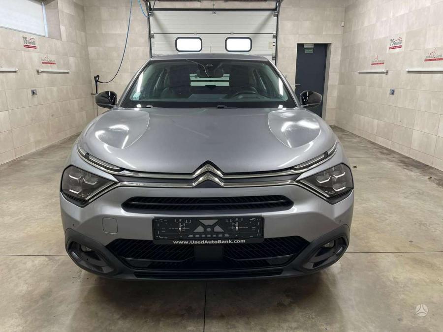 Grey Citroen C4 2022 in Marijampole, with an engine capacity of 1.20 L and mileage of 59 thousand km for 12947 €, photo 3 on AUTOMOTO.COM.LV
