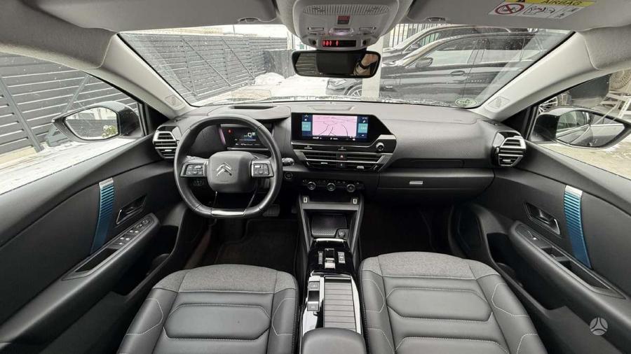 Pelēks Citroen C4 2023 Viļņa, ar dzinēja tilpumu 0.00 L un nobraukumu 45 tūkst. km par 17490 €, foto 7 vietnē AUTOMOTO.COM.LV