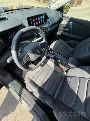 Grey Citroen C4 2023 in Riga, with an engine capacity of 2.00 L and mileage of 12 thousand km for 29500 €, photo 6 on AUTOMOTO.COM.LV