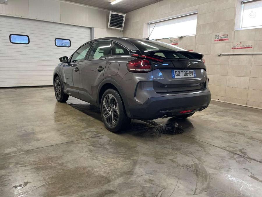 Pelēks Citroen C4 2023 Marijampole, ar dzinēja tilpumu 1.20 L un nobraukumu 60 tūkst. km par 14702 €, foto 6 vietnē AUTOMOTO.COM.LV
