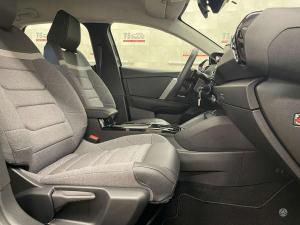 Pelēks Citroen C4 2023 Marijampole, ar dzinēja tilpumu 1.20 L un nobraukumu 60 tūkst. km par 14702 €, foto 12 vietnē AUTOMOTO.COM.LV