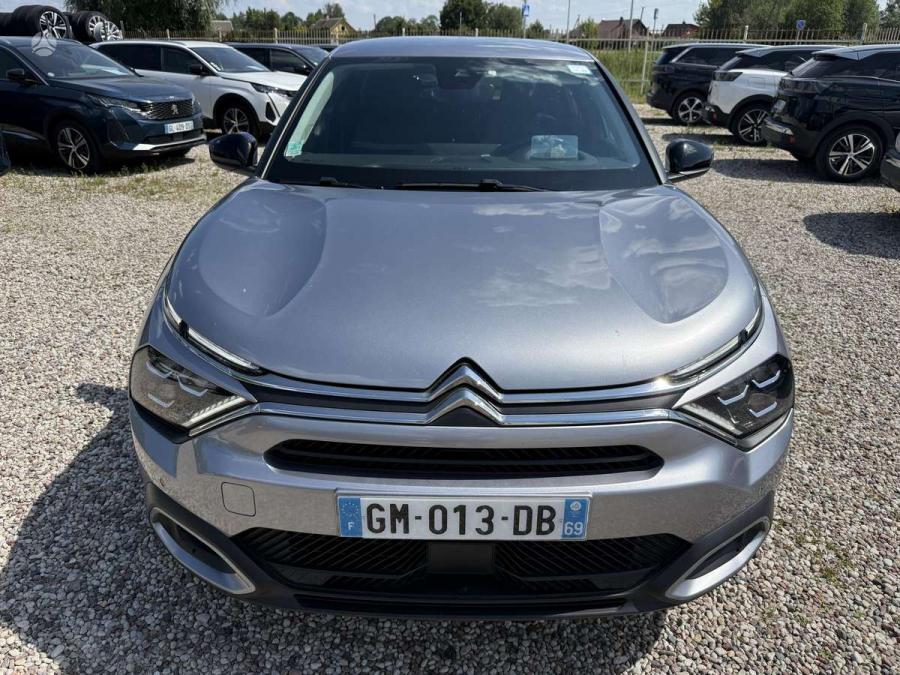 Pelēks Citroen C4 2023 Marijampole, ar dzinēja tilpumu 1.20 L un nobraukumu 120 tūkst. km par 12336 €, foto 3 vietnē AUTOMOTO.COM.LV
