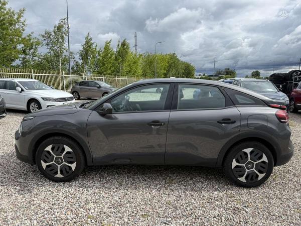 Grey Citroen C4 2023 in Marijampole, with an engine capacity of 1.20 L and mileage of 131 thousand km for 11489 €, photo 8 on AUTOMOTO.COM.LV