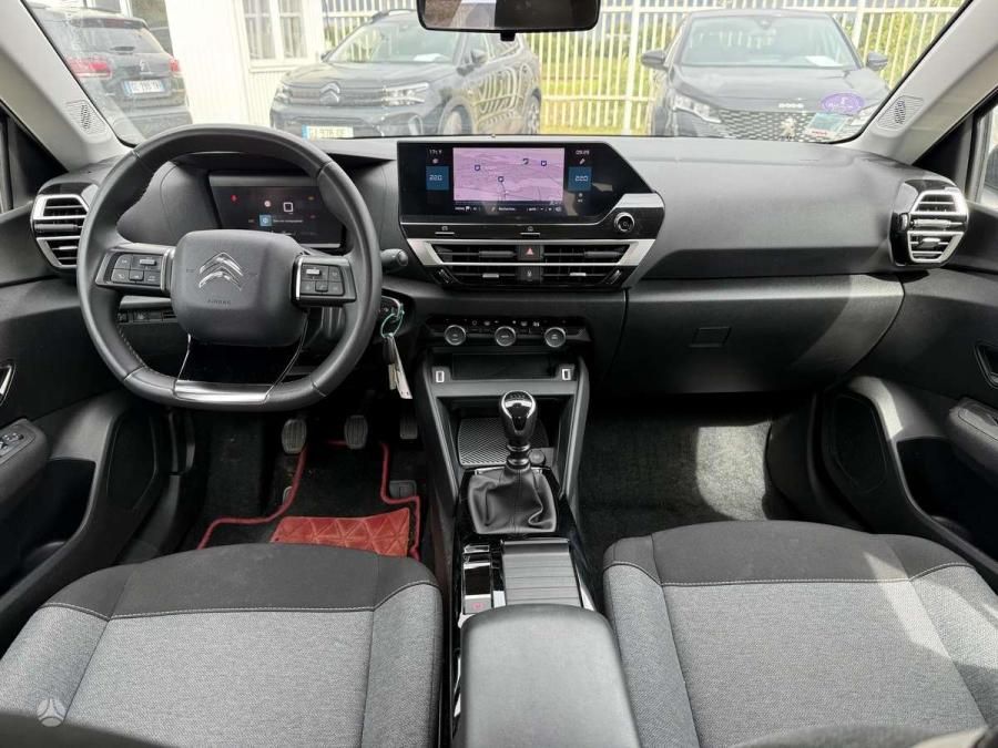 Pelēks Citroen C4 2023 Marijampole, ar dzinēja tilpumu 1.20 L un nobraukumu 131 tūkst. km par 11489 €, foto 28 vietnē AUTOMOTO.COM.LV