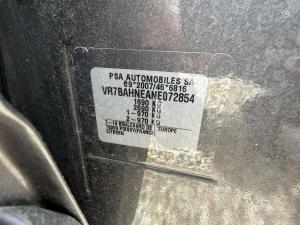 Pelēks Citroen C4 2023 Marijampole, ar dzinēja tilpumu 1.20 L un nobraukumu 131 tūkst. km par 11489 €, foto 38 vietnē AUTOMOTO.COM.LV