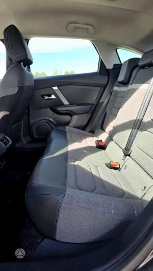 Grey Citroen C4 2023 in Taurage, with an engine capacity of 1.20 L and mileage of 167 thousand km for 10890 €, photo 11 on AUTOMOTO.COM.LV