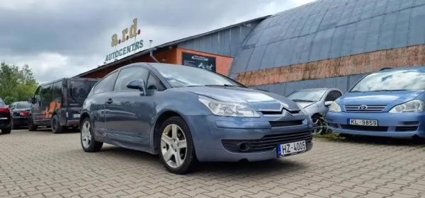 Pelēks Citroen C4 2005 Valmiera, ar dzinēja tilpumu 1.60 L un nobraukumu 351 tūkst. km par 1500 €, foto 1 vietnē AUTOMOTO.COM.LV