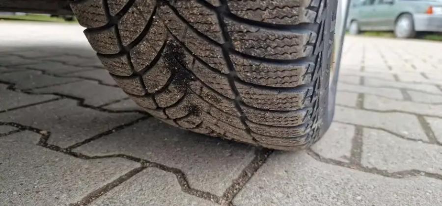 Pelēks Citroen C4 2005 Valmiera, ar dzinēja tilpumu 1.60 L un nobraukumu 351 tūkst. km par 1500 €, foto 11 vietnē AUTOMOTO.COM.LV