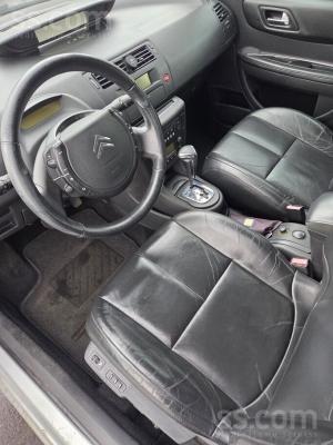 Grey Citroen C4 2005 in Daugavpils, with an engine capacity of 1.60 L and mileage of 94 thousand km for 1400 €, photo 3 on AUTOMOTO.COM.LV