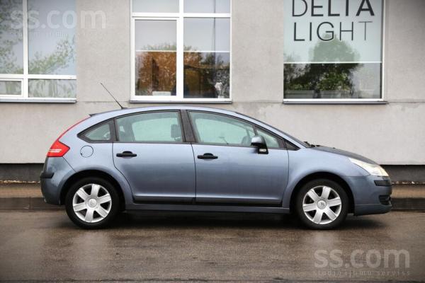 Pelēks Citroen C4 2006 Rīga, ar dzinēja tilpumu 1.60 L un nobraukumu 0 tūkst. km par 3700 €, foto 3 vietnē AUTOMOTO.COM.LV