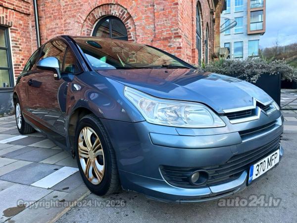 Grey Citroen C4 2006 in Tallinn, with an engine capacity of 1.60 L and mileage of 228 thousand km for 1499 €, photo 2 on AUTOMOTO.COM.LV