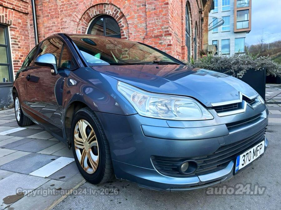 Grey Citroen C4 2006 in Tallinn, with an engine capacity of 1.60 L and mileage of 228 thousand km for 1499 €, photo 2 on AUTOMOTO.COM.LV