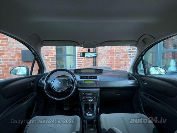 Pelēks Citroen C4 2006 Tallina, ar dzinēja tilpumu 1.60 L un nobraukumu 228 tūkst. km par 1499 €, foto 11 vietnē AUTOMOTO.COM.LV
