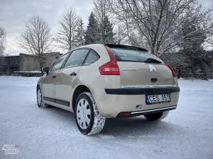 Pelēks Citroen C4 2006 Trakai, ar dzinēja tilpumu 1.60 L un nobraukumu 158 tūkst. km par 1390 €, foto 10 vietnē AUTOMOTO.COM.LV