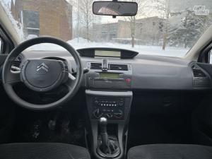 Pelēks Citroen C4 2006 Trakai, ar dzinēja tilpumu 1.60 L un nobraukumu 158 tūkst. km par 1390 €, foto 11 vietnē AUTOMOTO.COM.LV