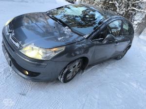 Pelēks Citroen C4 2006 Viļņa, ar dzinēja tilpumu 2.00 L un nobraukumu 120 tūkst. km par 1500 €, foto 2 vietnē AUTOMOTO.COM.LV