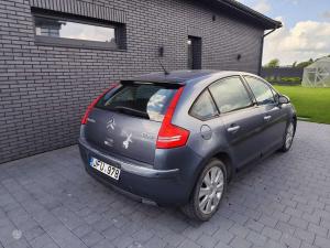 Pelēks Citroen C4 2006 Tauragė, ar dzinēja tilpumu 2.00 L un nobraukumu 224 tūkst. km par 1700 €, foto 5 vietnē AUTOMOTO.COM.LV