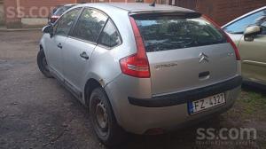 Grey Citroen C4 2006 in Riga, with an engine capacity of 1.60 L and mileage of 0 thousand km for 540 €, photo 5 on AUTOMOTO.COM.LV