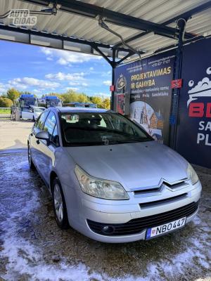 Pelēks Citroen C4 2006 Gargždai, ar dzinēja tilpumu 1.60 L un nobraukumu 339 tūkst. km par 900 €, foto  vietnē AUTOMOTO.COM.LV