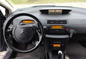 Grey Citroen C4 2007 in Kaunas, with an engine capacity of 1.56 L and mileage of 202 thousand km for 2000 €, photo 5 on AUTOMOTO.COM.LV