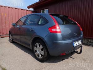 Grey Citroen C4 2007 in Liepaja, with an engine capacity of 1.60 L and mileage of 262 thousand km for 1950 €, photo 3 on AUTOMOTO.COM.LV